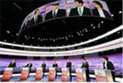 ການເລືອກຕັ້ງປະທານາທິບໍດີຝຣັ່ງ ພວມດຳເນີນໄປຢ່າງຟົດຟື້ນ